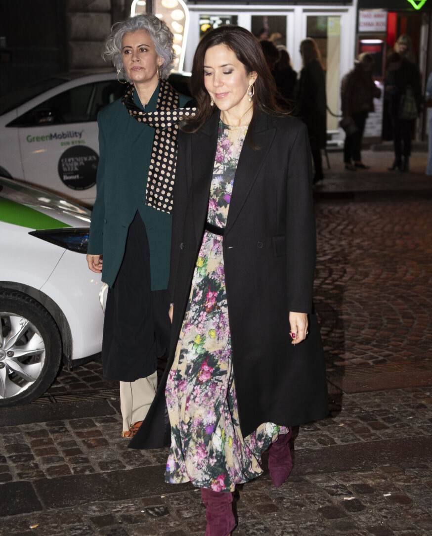 DR dropper dronning Marys stylist DR dropper dronning Marys stylist